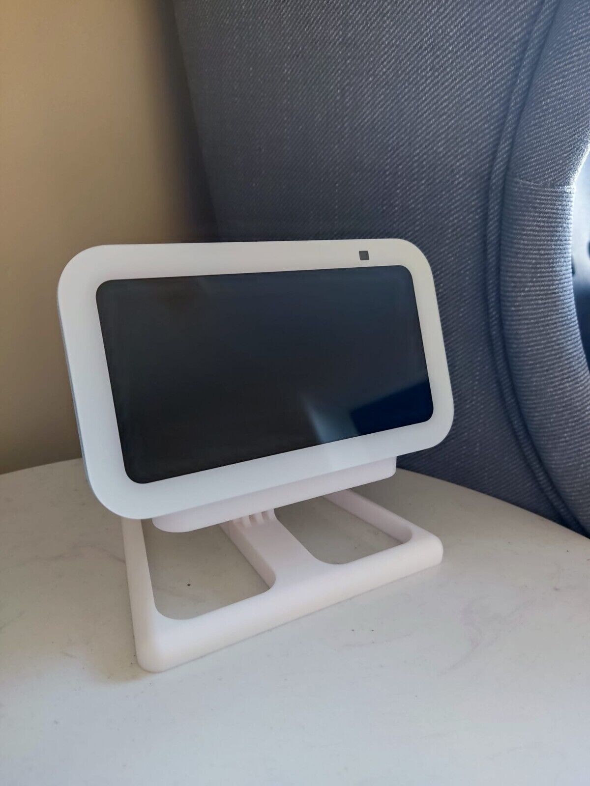 Amazon Echo Show 5 Stand Mount Plinth - 3rd Generation Stand - Adjusta ...